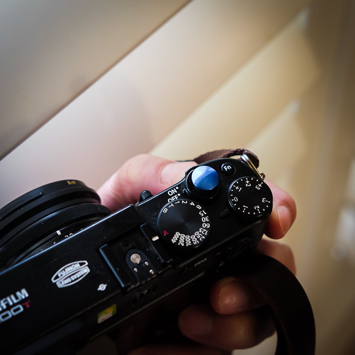 Blue Button | 10nineteen