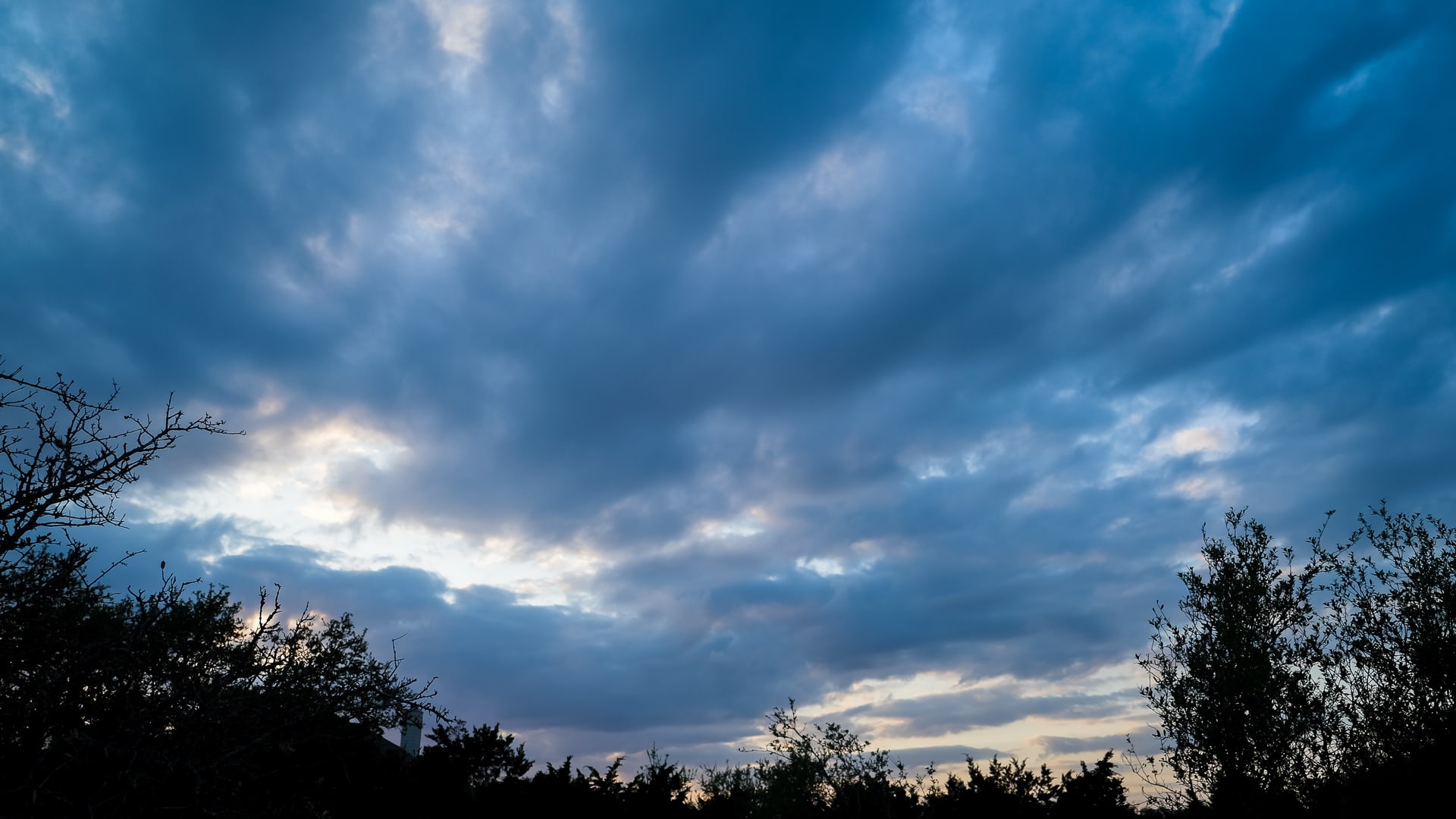 Twilight Clouds | 10nineteen