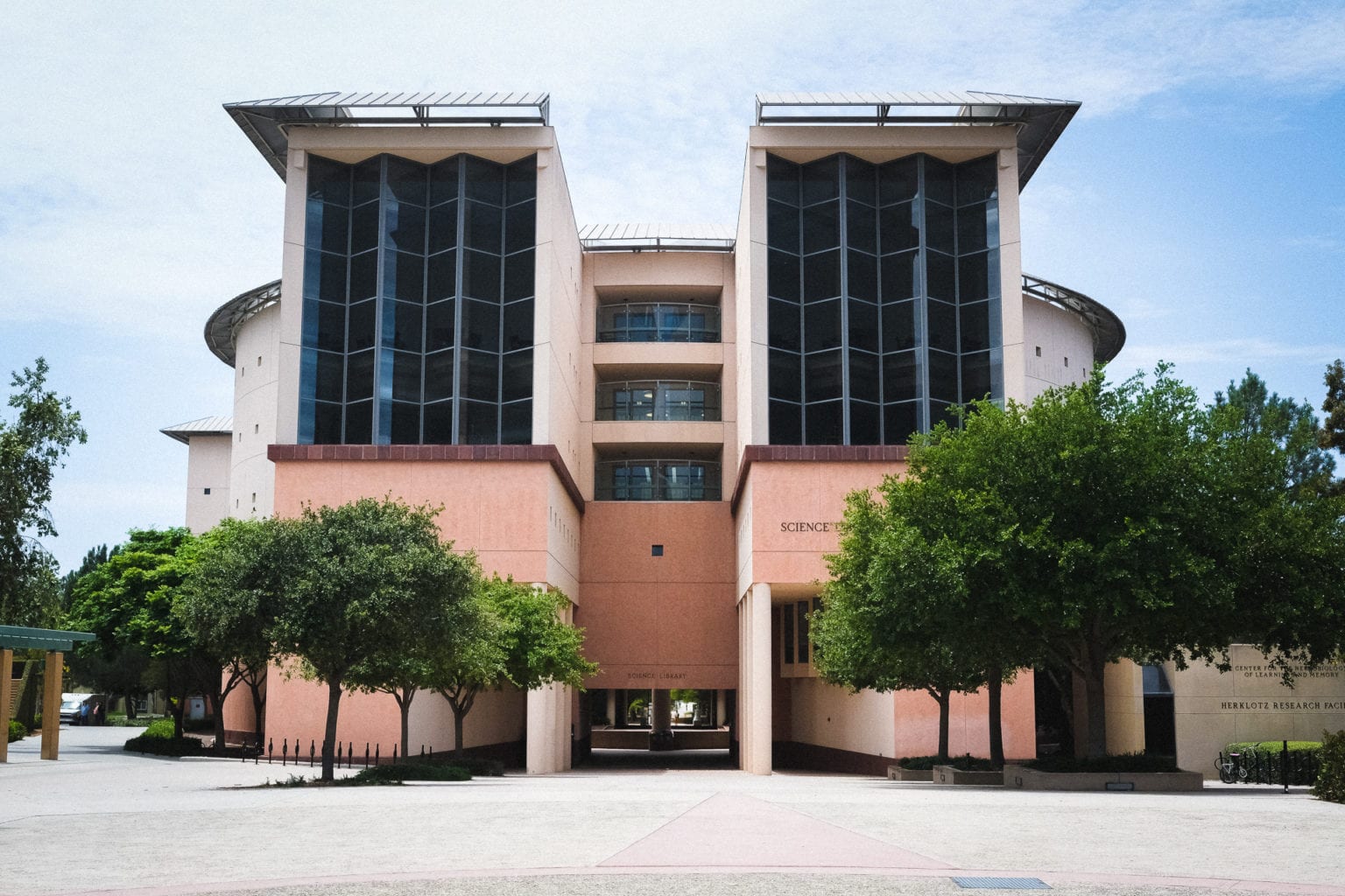 Tag: UC Irvine | 10nineteen